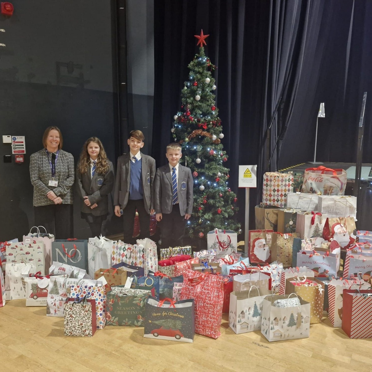 Consilium Academies - Washington Academy spreads festive cheer with ...